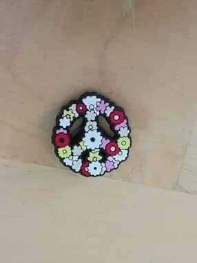 CROCS | Accessories | For 10 Jibbitz Croc Charms Hippie Floral Peace ...